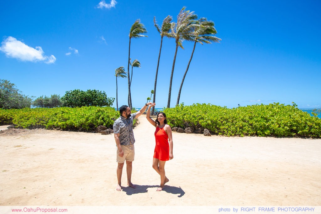 Honolulu Marriage Proposal at Kahala Beach